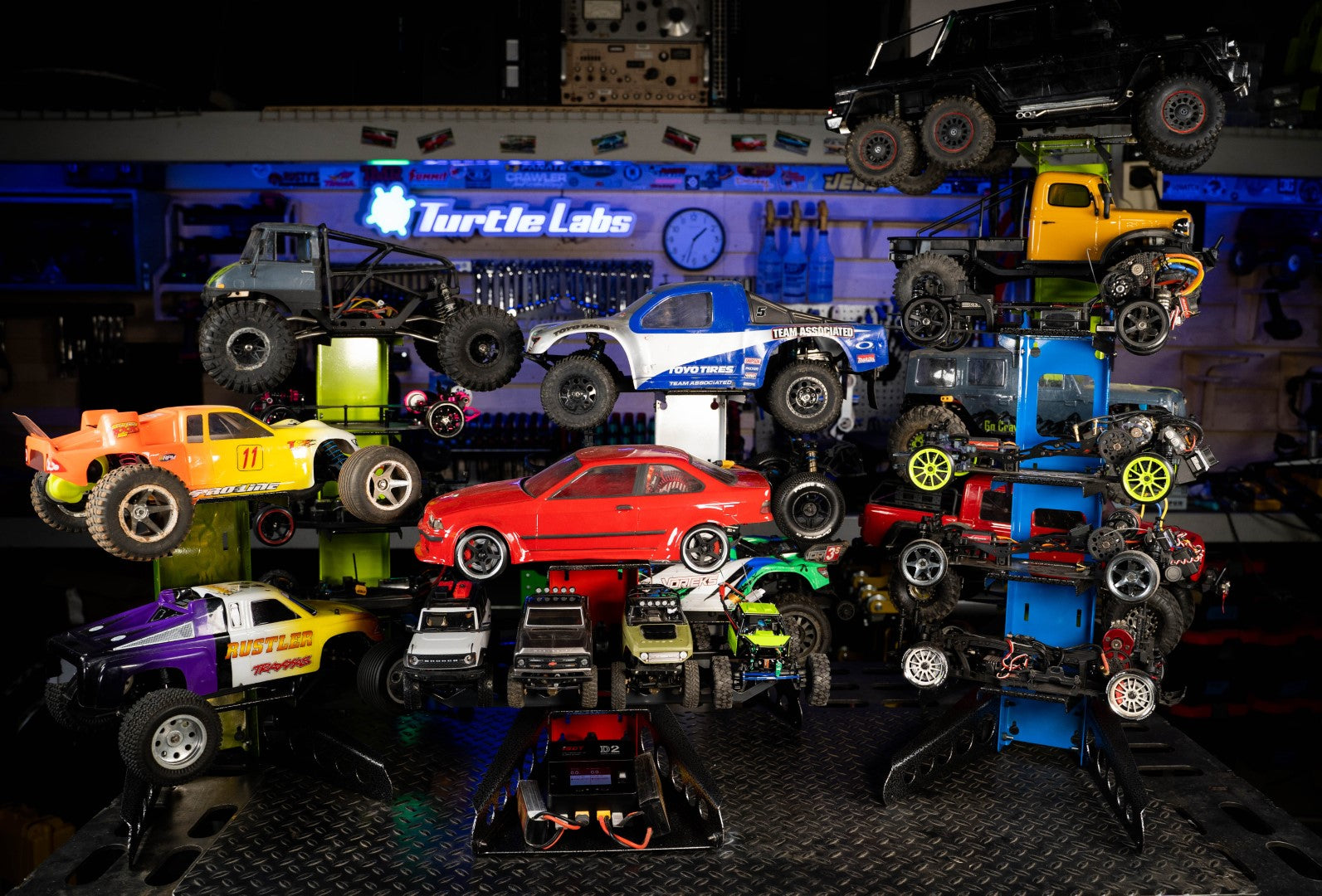 SPIRE - RC Car and Hobby Stand – Turtle Laboratories