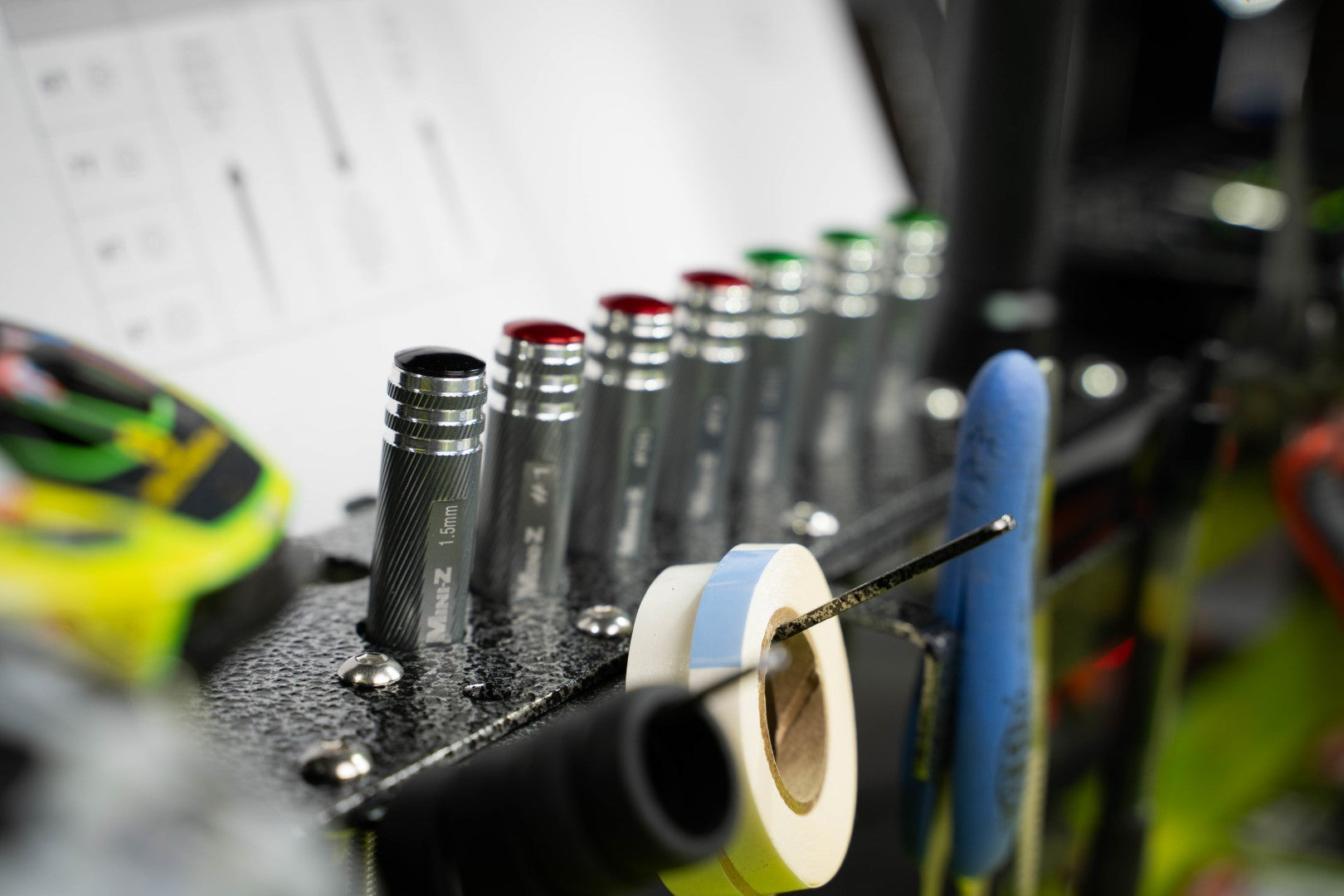 Field Bench - 1/28 Scale RC Pit Workstation for Kyosho Mini Z and Simi ...