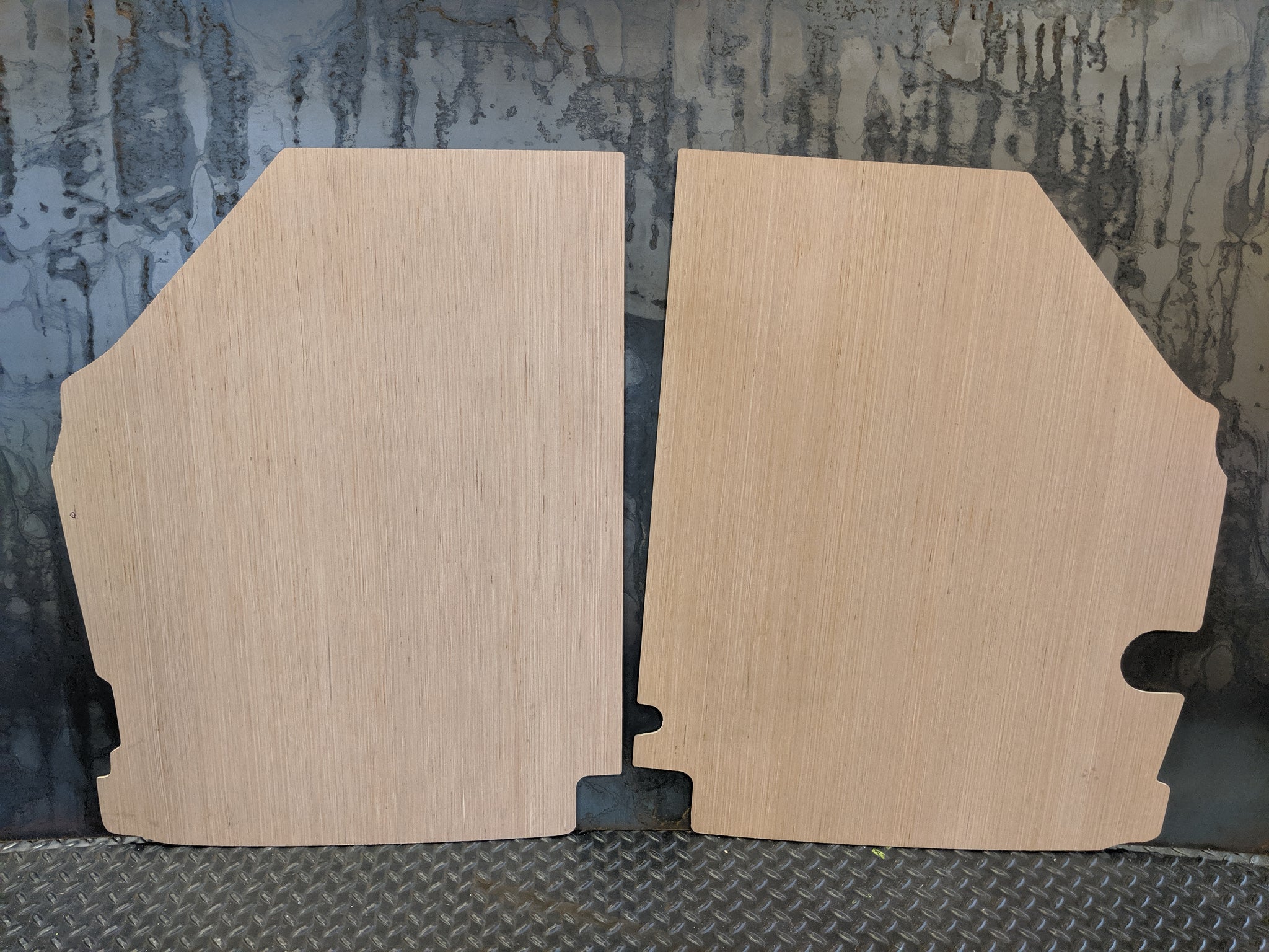 BMW 2002 Wooden Trunk Panels – Turtle Laboratories