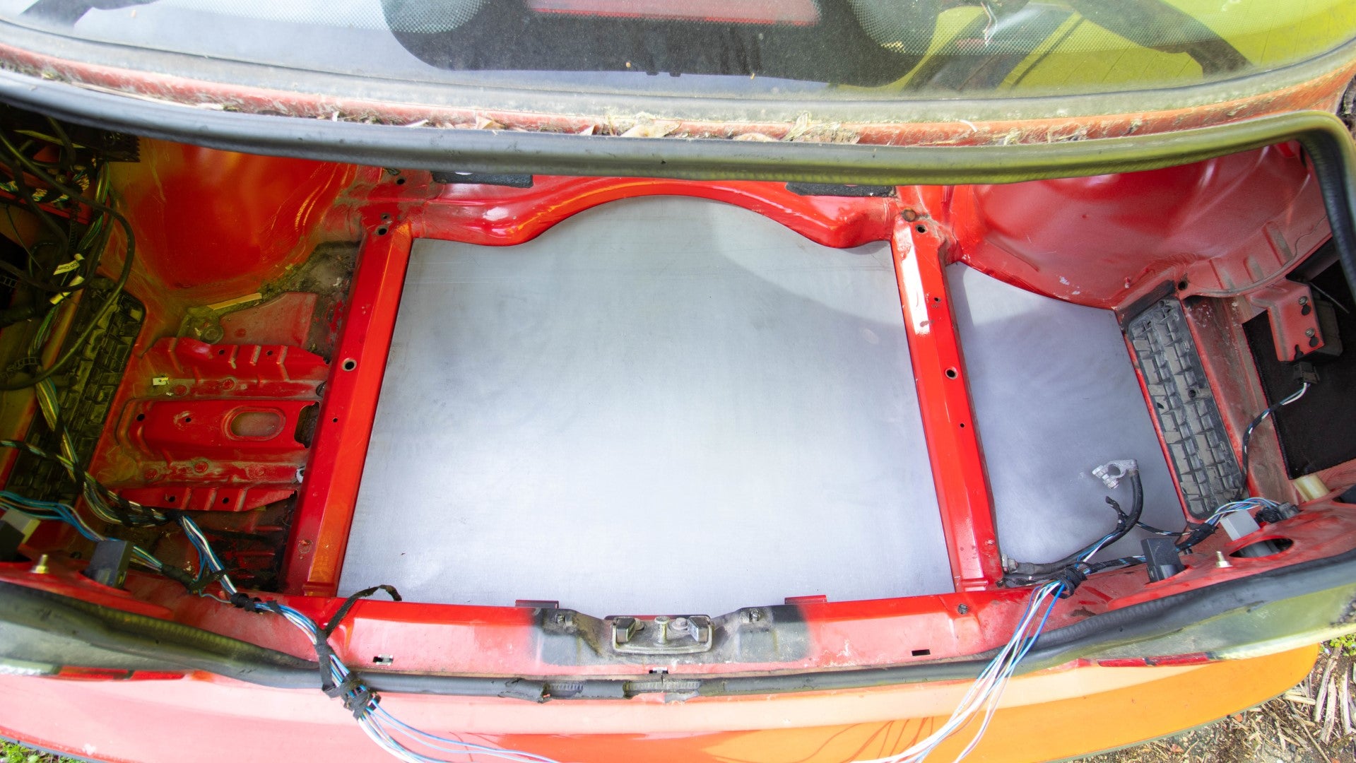 BMW E36 Spare Tire and Battery Trunk Delete – Turtle Laboratories